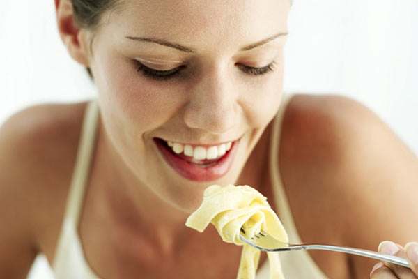 Como mastigar corretamente os alimentos